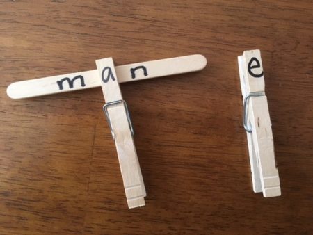 Multisensory Monday: Short Vowels Craft Sticks - Brainspring Store